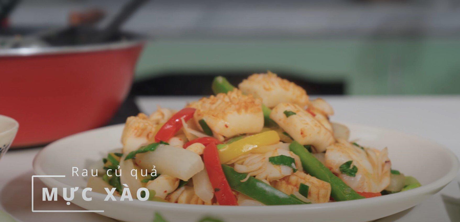 Cách làm món mực xào rau củ thập cẩm đậm đà hao cơm - Ẩm thực ...