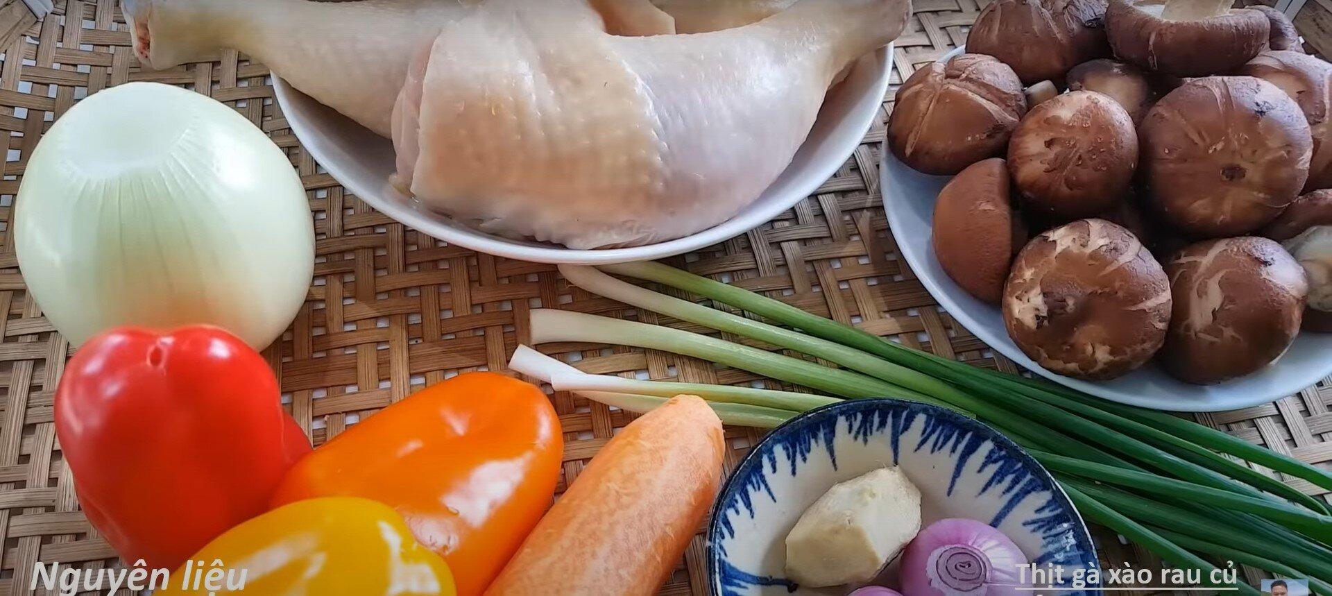 Cách làm món thịt gà xào rau củ mới lạ cho bữa cơm gia đình! - Món Ngon ...